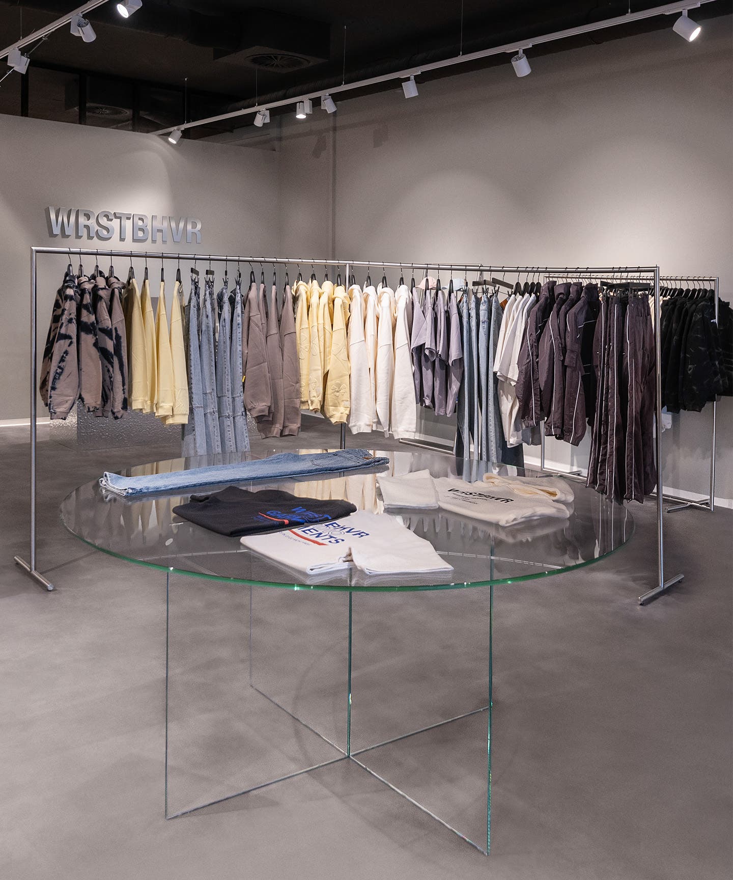Worst Behaviour OUTLET in Germany » Sale up to 70%* off | OUTLETCITY ...